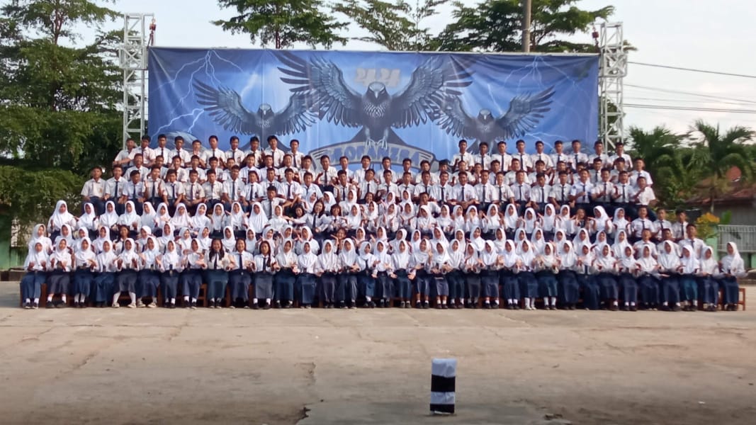 PENGUMUMAN KELULUSAN SISWA-SISWI KELAS IX SMP NEGERI 1 TULANG BAWANG BARAT TAHUN PELAJARAN 2024/ ...